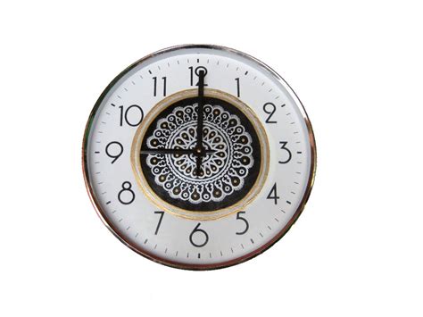 Flo Art Analog Clock At ₹ 750piece In Anand Id 21133539788