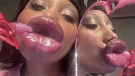 Rubydolllipzs 2 16 23 Growing Xxl Doll Lips Rubydolllipz Clips4sale