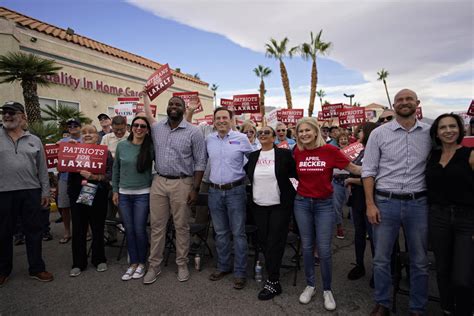 Las Vegas At Center Of Tight Contests For Senate Governor