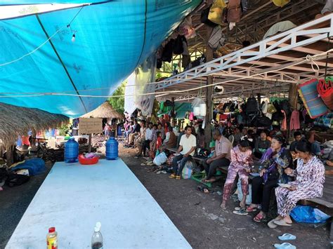 ចោលផ្ទះ ចោលសម្បែង ចោលការងារមុខរបរ ចោលម៉ោងកូនចៅត្រូវសិក្សារៀនសូត្រ