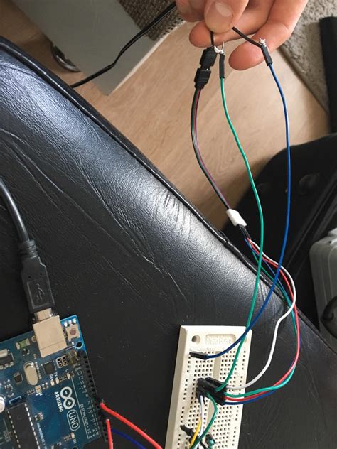RGB Led Strip Not Blinking As Wanted One Led From The Strip Is Always On Pics Project