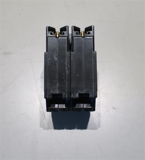 Ge Circuit Breaker Thql2130 30 Amp 2 Pole 120240vac
