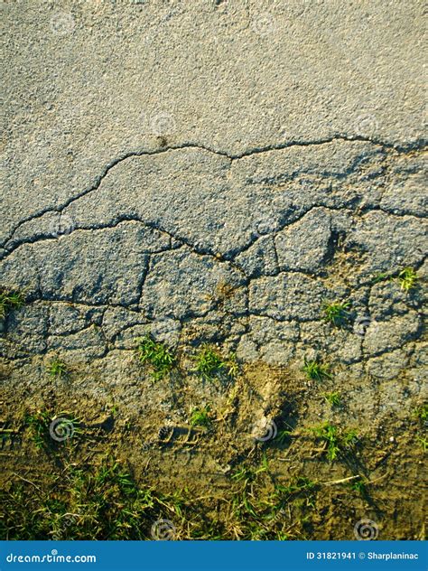 Cracked Road Texture Stock Image Image Of Broken Grunge 31821941