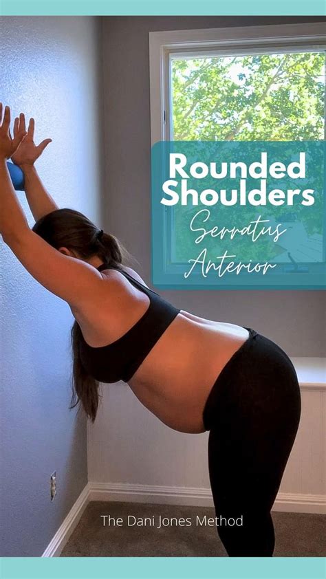 Fix Your Rounded Shoulders Shoulder Workout Easy Workouts Fitness Tips