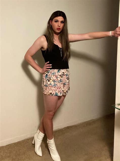 Me Why On Earth Do Women Wear Rompers Also Me I Must Buy