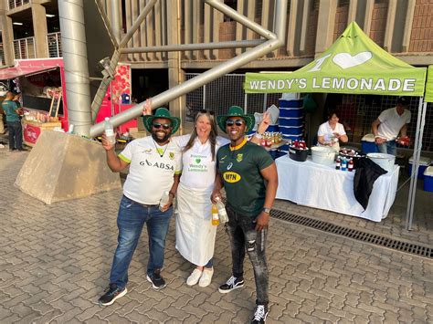 Wendys Lemonade Have You Tasted Our Crazy Electric Blue Lemonade Place Your Orders Now And