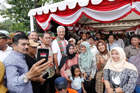Kedatangan Ganjar Pranowo di Makassar Disambut Teriakan Presidenku