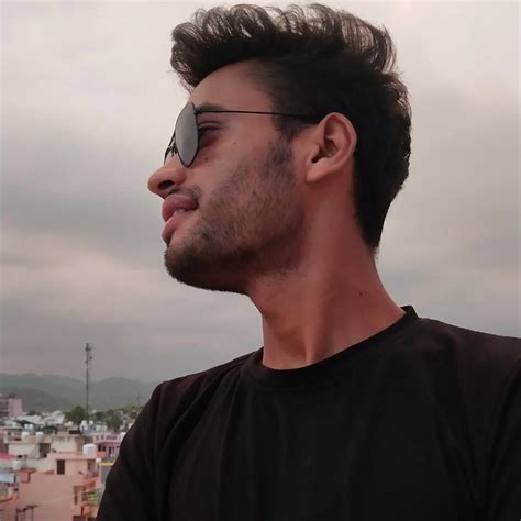 Amit Prajapati 🙁😐 Instagram