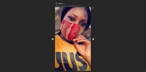 i want to make the width of the zuck js story item max 320px in