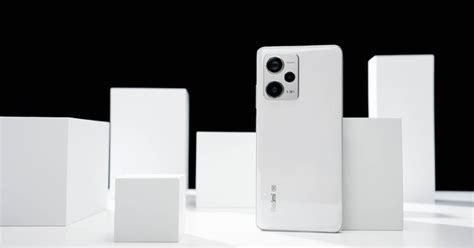 Xiaomi ra mắt điện thoại triệu có sạc nhanh W camera MP