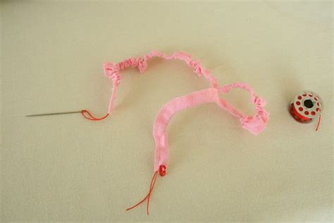 Button Loops Tutorial How To Make Buttons Sewing Patterns Sewing