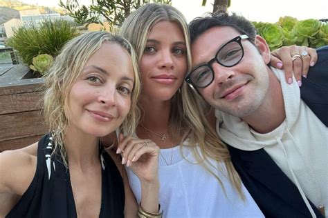 Nicole And Sofia Richie Enjoy A Stylish Sister Date