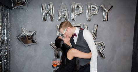 15 Flirty New Years Eve Texts To Send Your Crush If You Want A