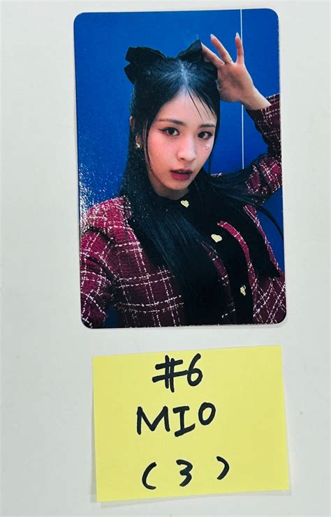 Unicode Hello World Code J Official Photocard Id Card Restock