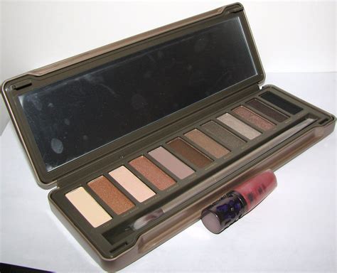 Urban Decay NAKED Palette Swatches Review And Eye Looks Blushing Noir