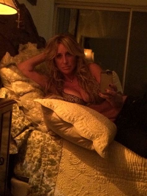 Icloud Leak Scandal Nude Pics P Gina