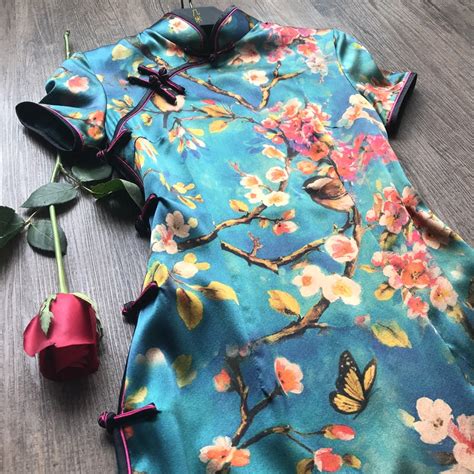 真丝旗袍夏季2018新款女装修身短款复古时尚少女性感现代连衣裙虎窝淘