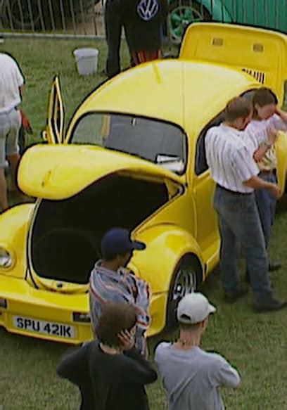 Watch The Beetle Story S01e04 Beetle Bash Free Tv Shows Tubi