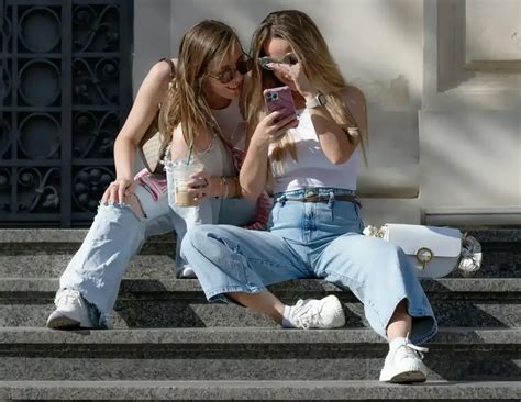 How To Check Roaming Data Usage On IPhone Android 2025 Nomad