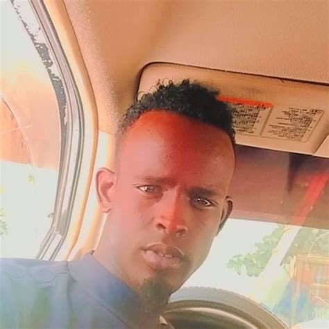 Yahye Ali Yuusuf Yahyaaliyaak • Threads Say More