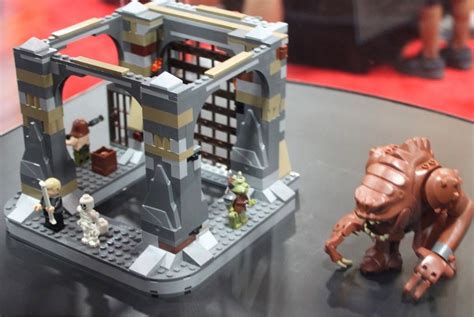 Lego Rancor Pit Star Wars 75005 Used Hobbies Toys Toys Games On Carousell