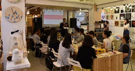 갱년기 함께 웃으면서 극복해요