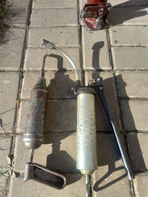 Продам шприц для смазки