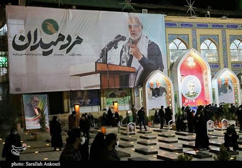 دیوارنگاره مزار مطهر حاج قاسم در آستانه ولادت حضرت زینبس تغییر کرد