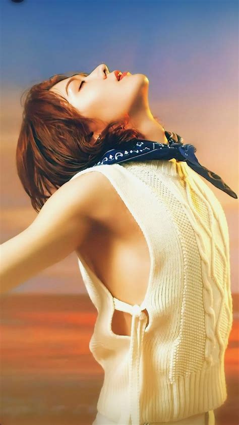 Pin Di Peco Su Nct Yuta Celebrit Nct