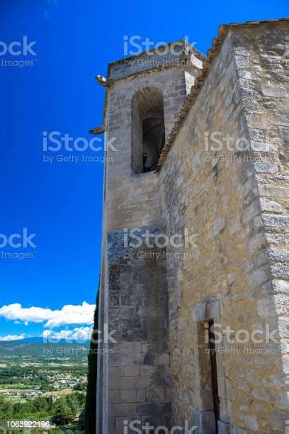 건축과 건물에 있는 중세 마을의 Oppede르비유 프로방스 프랑스의 루브 롱 지역에 0명에 대한 스톡 사진 및 기타 이미지