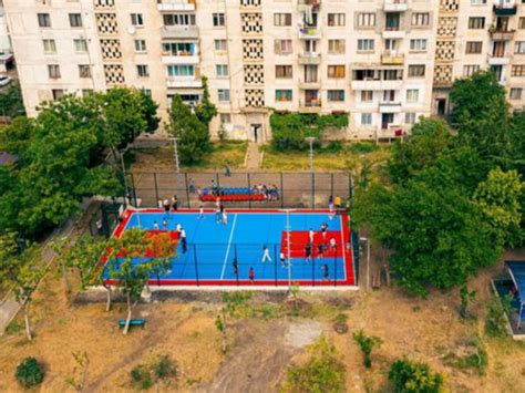 გლდანის Viii მიკრორაიონის N29 კორპუსთან კალათბურთის მოედანი მოეწყო Kalaki Ge