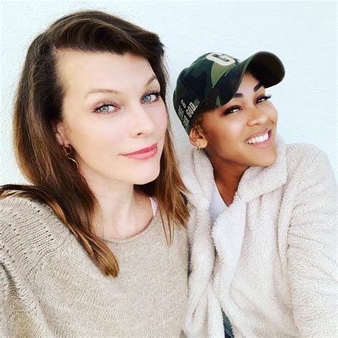 Milla Selfie R Millajovovich Fandom
