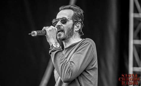 Pin By Pamela Harvey On Scott Weiland Scott Weiland Musician Singer