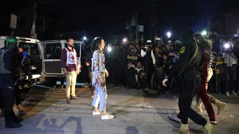 Israël Qui Sont Les 12 Otages Libérés Ce Mardi Par Le Hamas