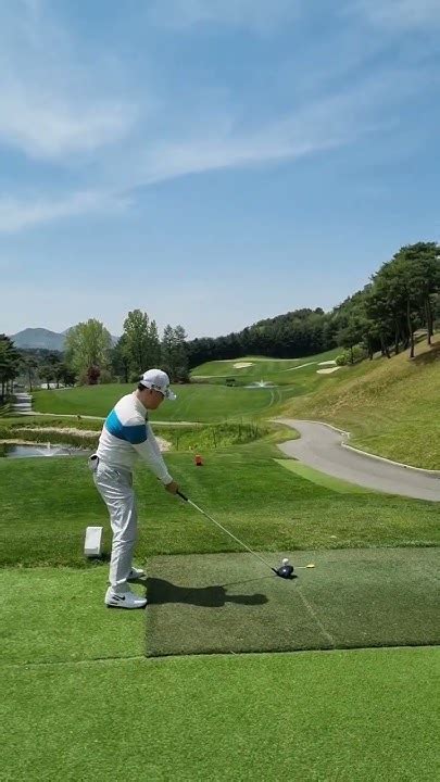 웨글 필드 드라이버샷 힘빼는데 3주 ㅎㅎㅎ 😆 필드레슨손목 힘삐ㅐ기어깨 힘빼기 Youtube