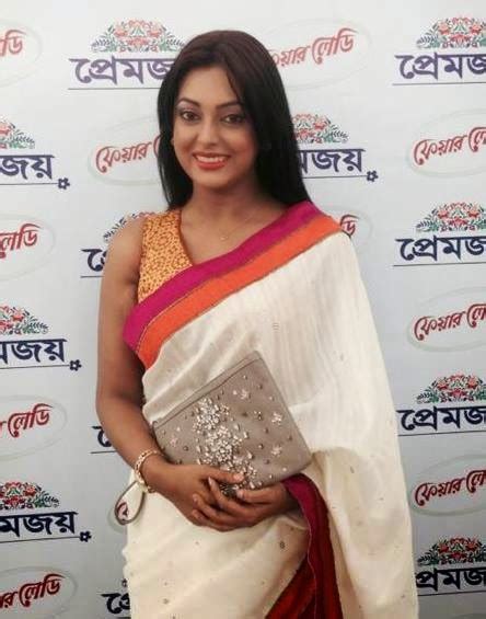 Bangladeshi Movie Actress Nipun Akter Nasrin Latest Photos Dhallywood Actress Nipun Picture