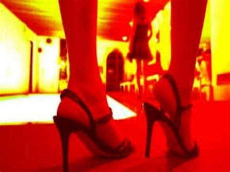 Maharashtra 21 Year Old Women Held For Operating Sex Racket In Thane
