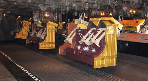 Гарри Поттер и запрещенное приключение фильм 2010