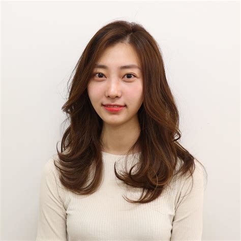 오늘 머리 뭐 하지 여자머리스타일 레이어드컷 그리고 C컬펌 털어 말리기만 해도 볼륨빵빵 손질편한머리 Facebook