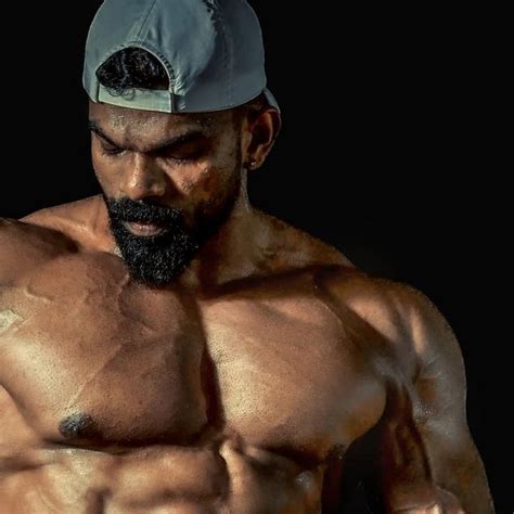 𝐏𝐫𝐚𝐤𝐚𝐬𝐡 𝐌𝐚𝐧𝐨𝐡𝐚𝐫𝐚𝐧 prakash hotmuscle threads say more