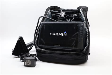 Garmin ECHOMAP UHD 93sv 010 02342 15 LiveScope Ice Fishing Chartplotter Bundle