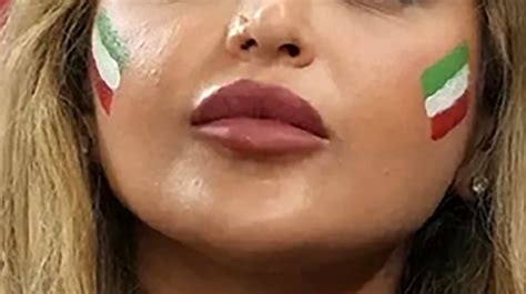 عکس 2 دختر ایرانی که همه ایرانی ها را غیرتی کرد همه واکنش نشان دادند