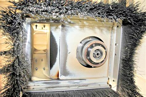 Used C R ONSRUD 122C12 Twin Table CNC Router With ATC For Sale