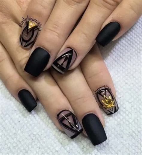 30 Chic Black Nail Art Designs To Be A Lady With Class