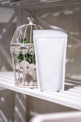 커피 차를 저장하기위한 종이 생태 가방의 템플릿 크리스마스와 새해 선물용 진공 포장 0명에 대한 스톡 사진 및 기타 이미지 0명 12월 14 Istock