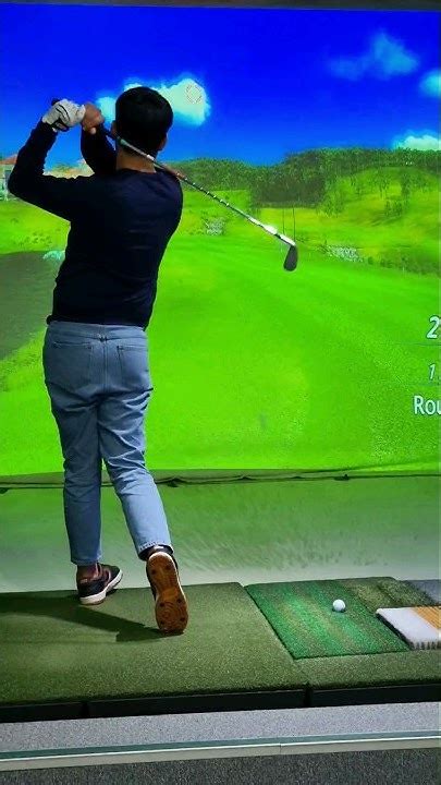 9언더형님 딱155미터 7번아이언 빨랫줄 스트레이트샷 30초루틴 깔끔하게 수직낙하로 헤드가 떨어지네요 ㅋ 골프 골프존