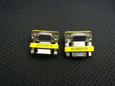 厂家直销 台湾头15母对15母 VGA母对VGA母电脑转接头D SUB VGA 阿里巴巴