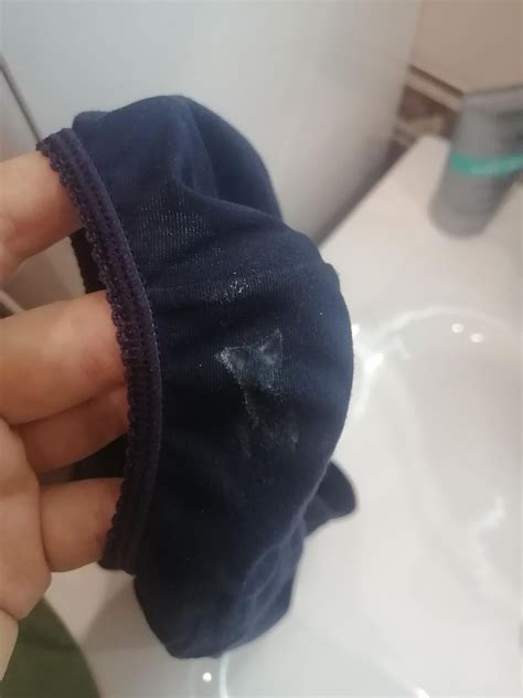Little wet spot : r/wetspot