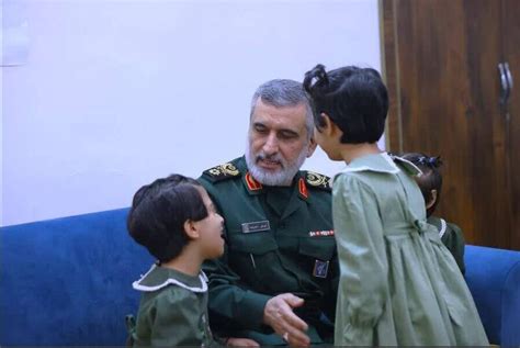 روایتی از حضور سردار حاجی‌زاده در خانه فرزندان بهزیستی مشرق نیوز