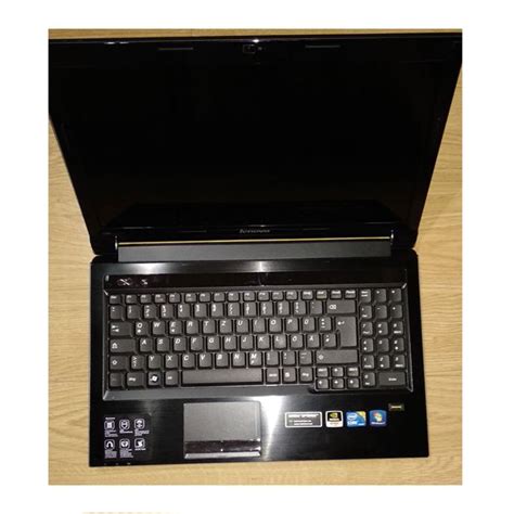 Prodam Prenosnik Lenovo V